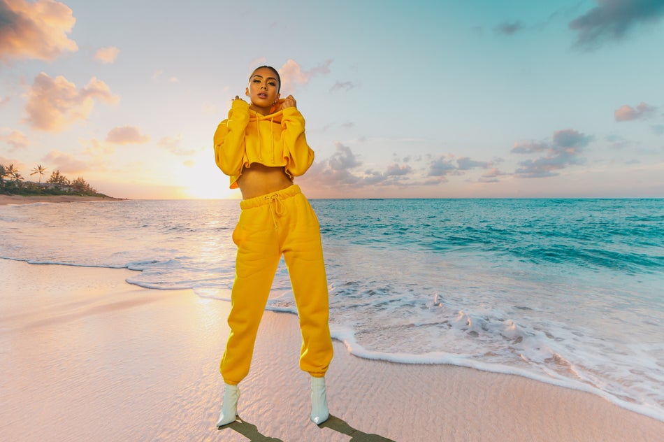 Our Improved Cutout Tool & Magic Brush | Learn BeFunky