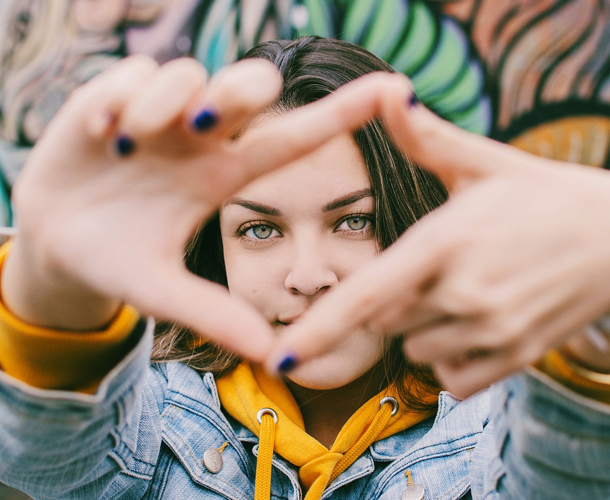 How to Design a Photo Frame with Graphics | Learn BeFunky