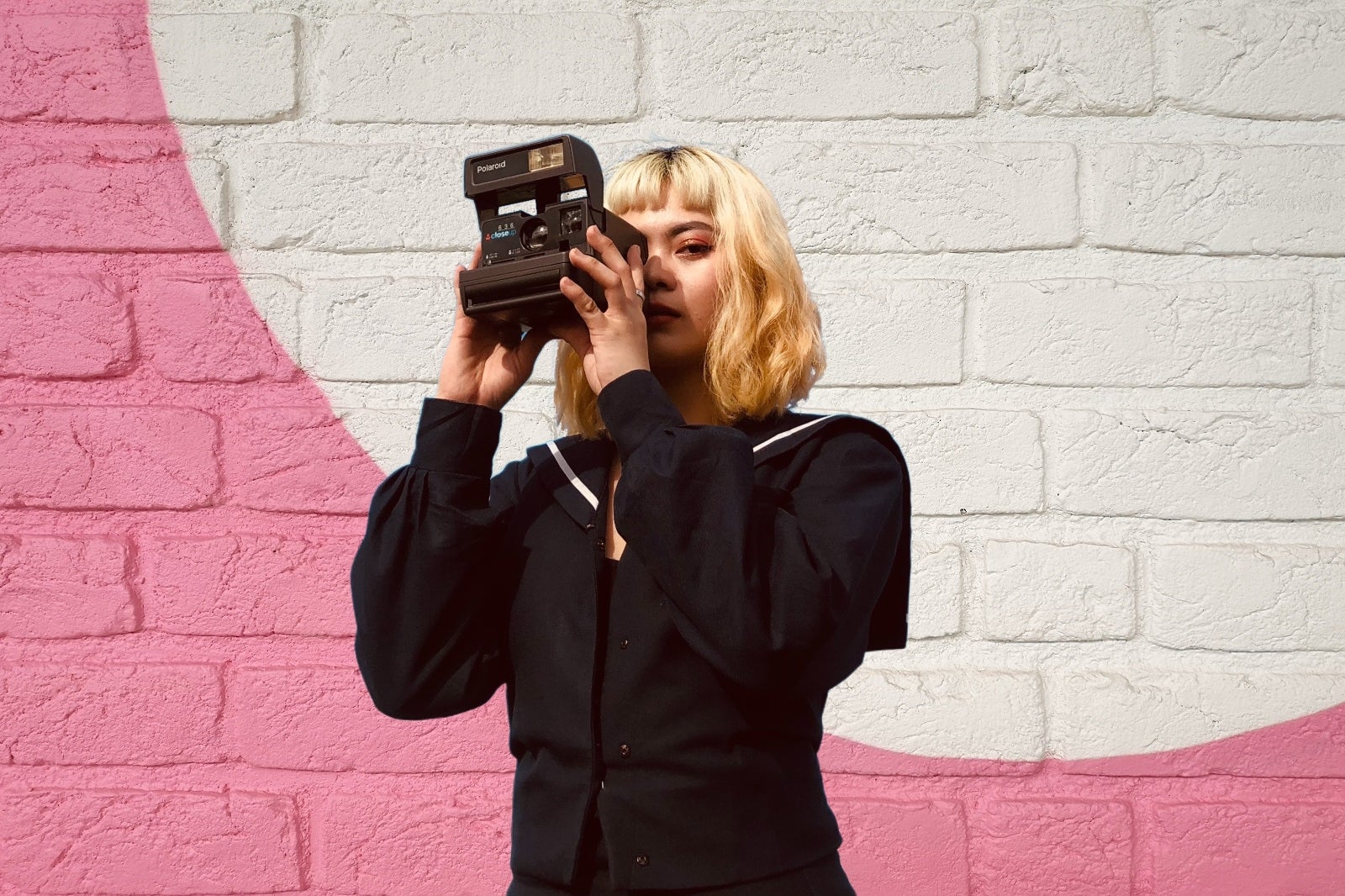 How to Cut Out Photos and Replace Backgrounds | Learn BeFunky