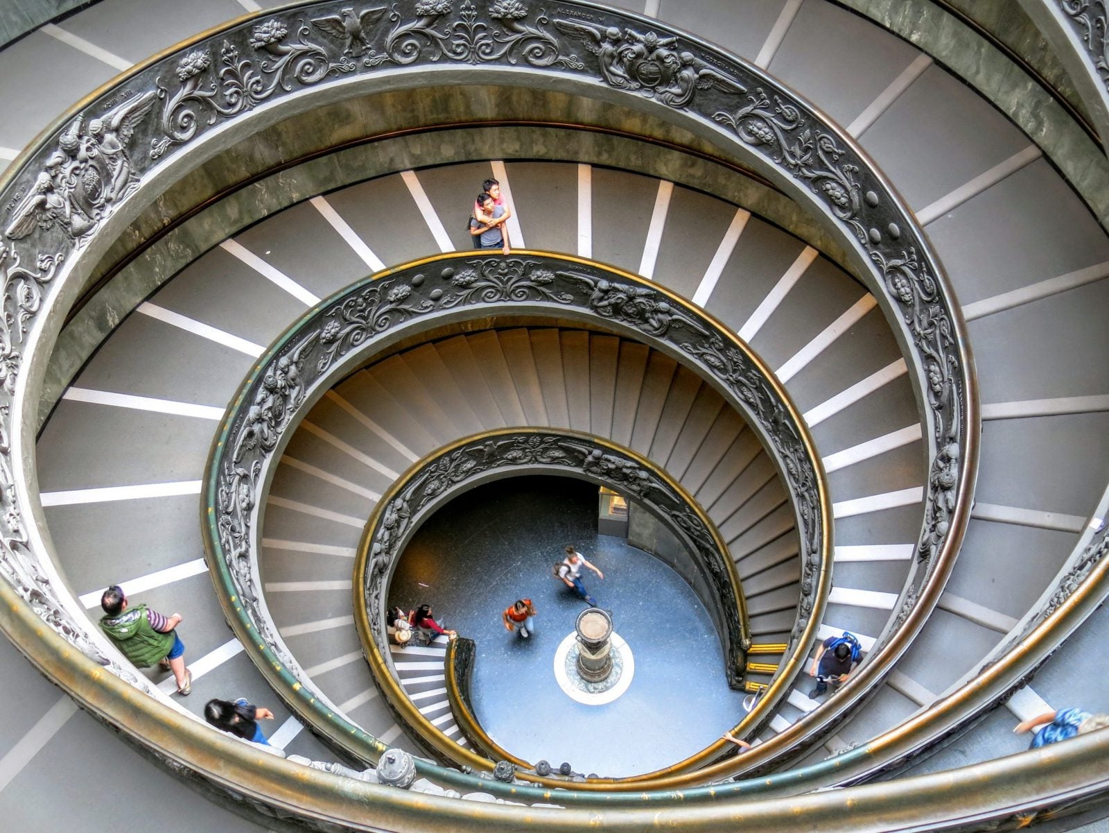 5 Ways to Use Geometric Shapes in Photographs | Learn BeFunky