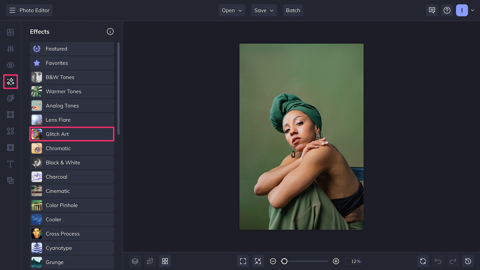 How to Create a Glitch Profile Picture | Learn BeFunky