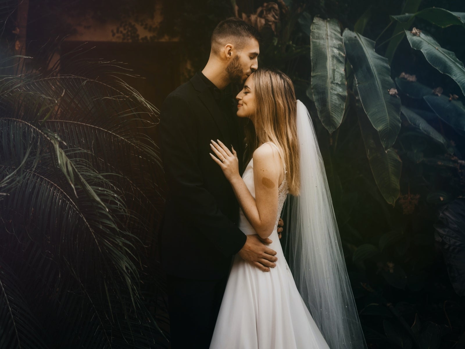 10 Photo Editing Tips for Creating Dreamy Wedding Photos | Learn BeFunky