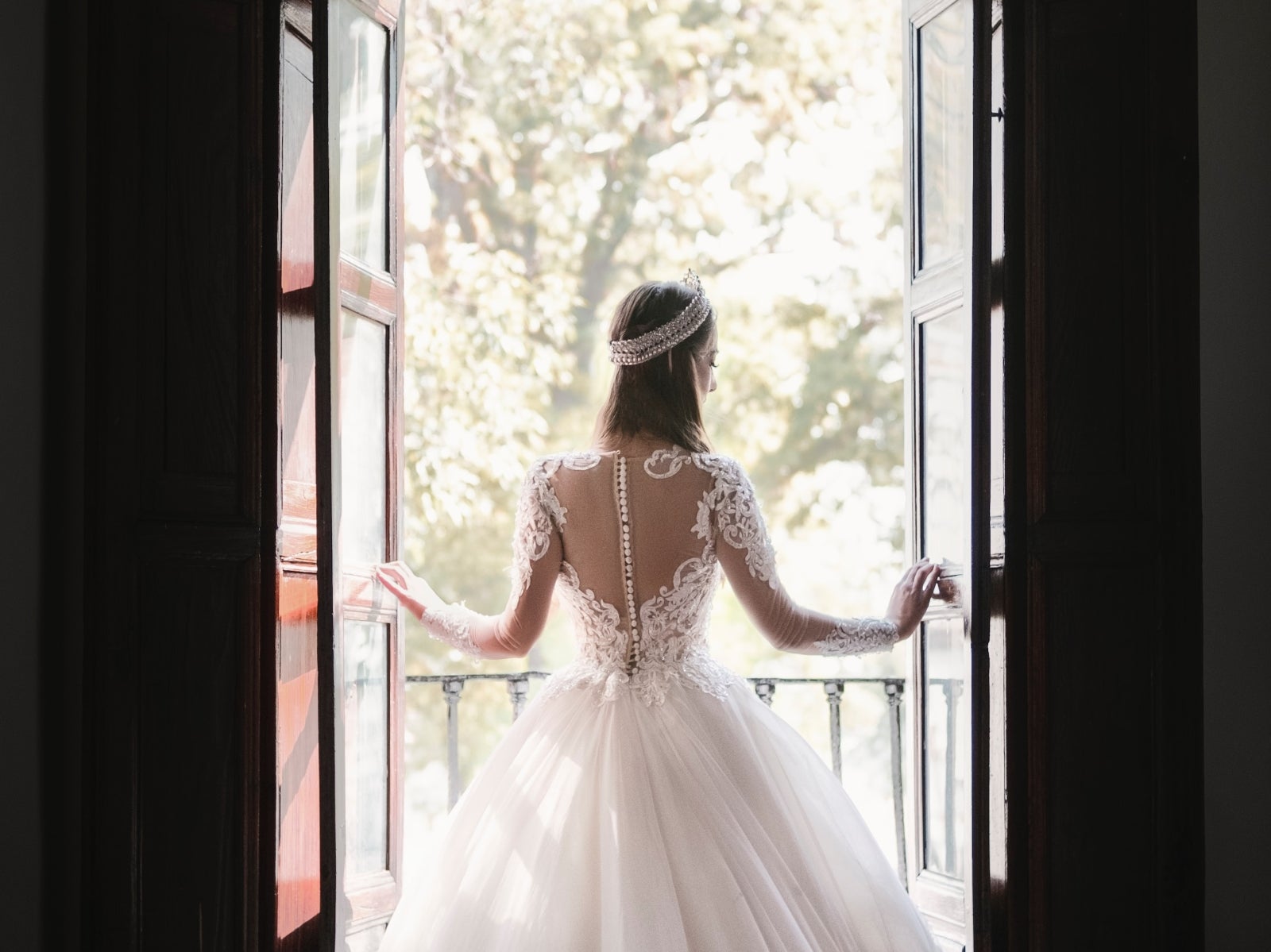 10 Photo Editing Tips for Creating Dreamy Wedding Photos | Learn BeFunky