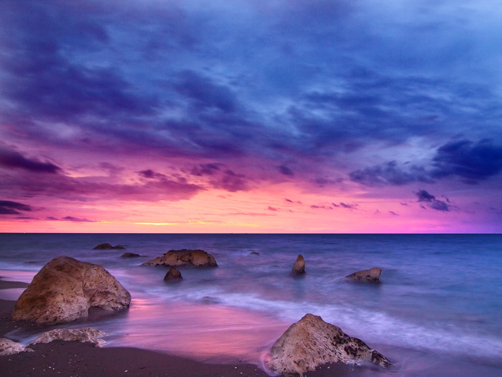 How to Edit the Sky of a Photo With the Sky Replacer Tool | Learn BeFunky