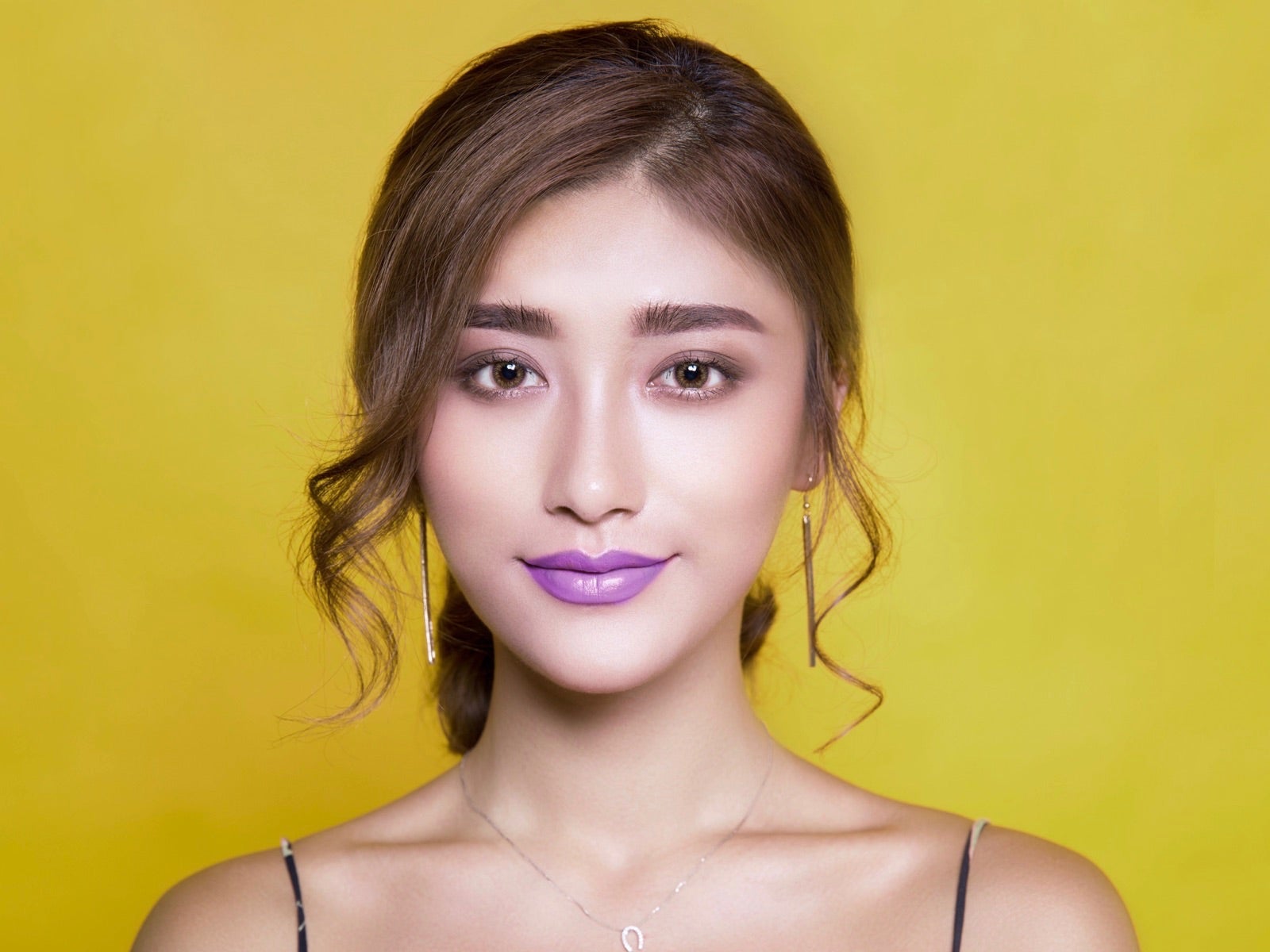 No Lipstick? No Problem! Change Your Lip Color With the Lipstick Tool ...